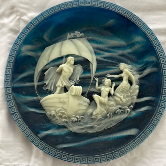 Art | Limited Edition Cameo Collectors Plate 1985 | Poshmark